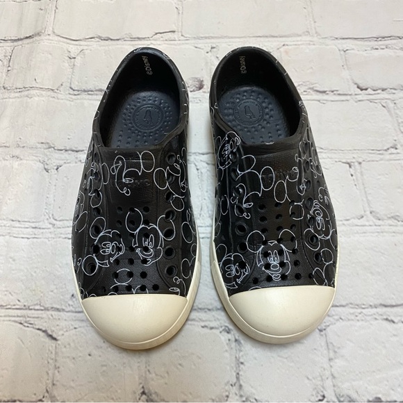 Native | Shoes | Disney Native Mickey Mouse Shoes | Poshmark